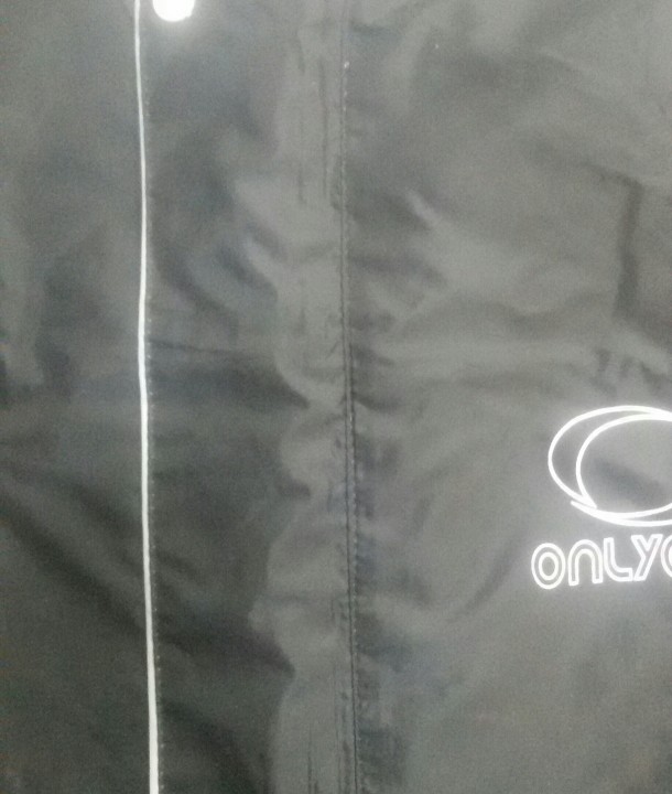 ONLY ONE Mens Raincoat ( Upper and Lower, Only L and XL )